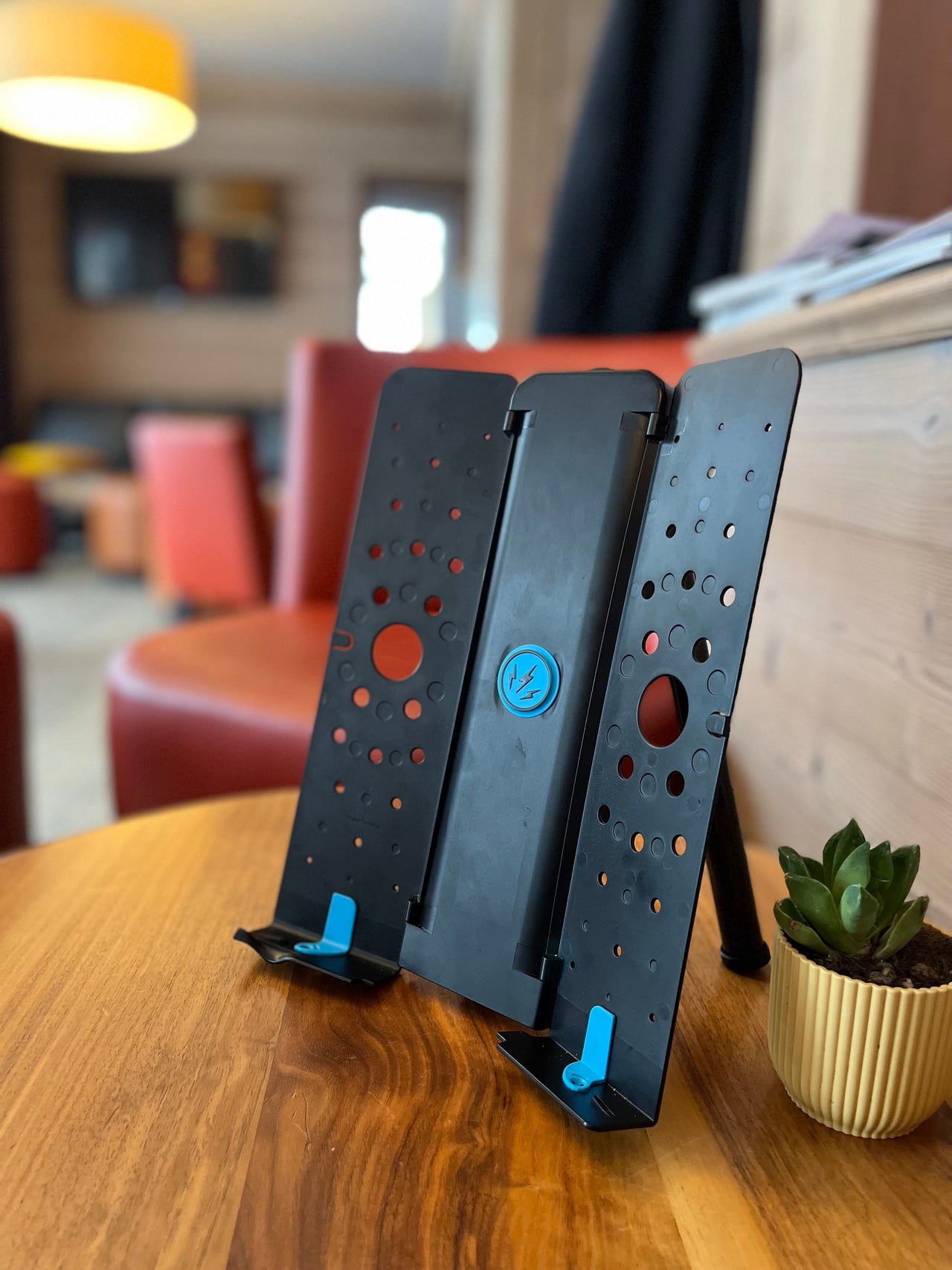 Wee Stand Portable Music Stand – Noisy Clan